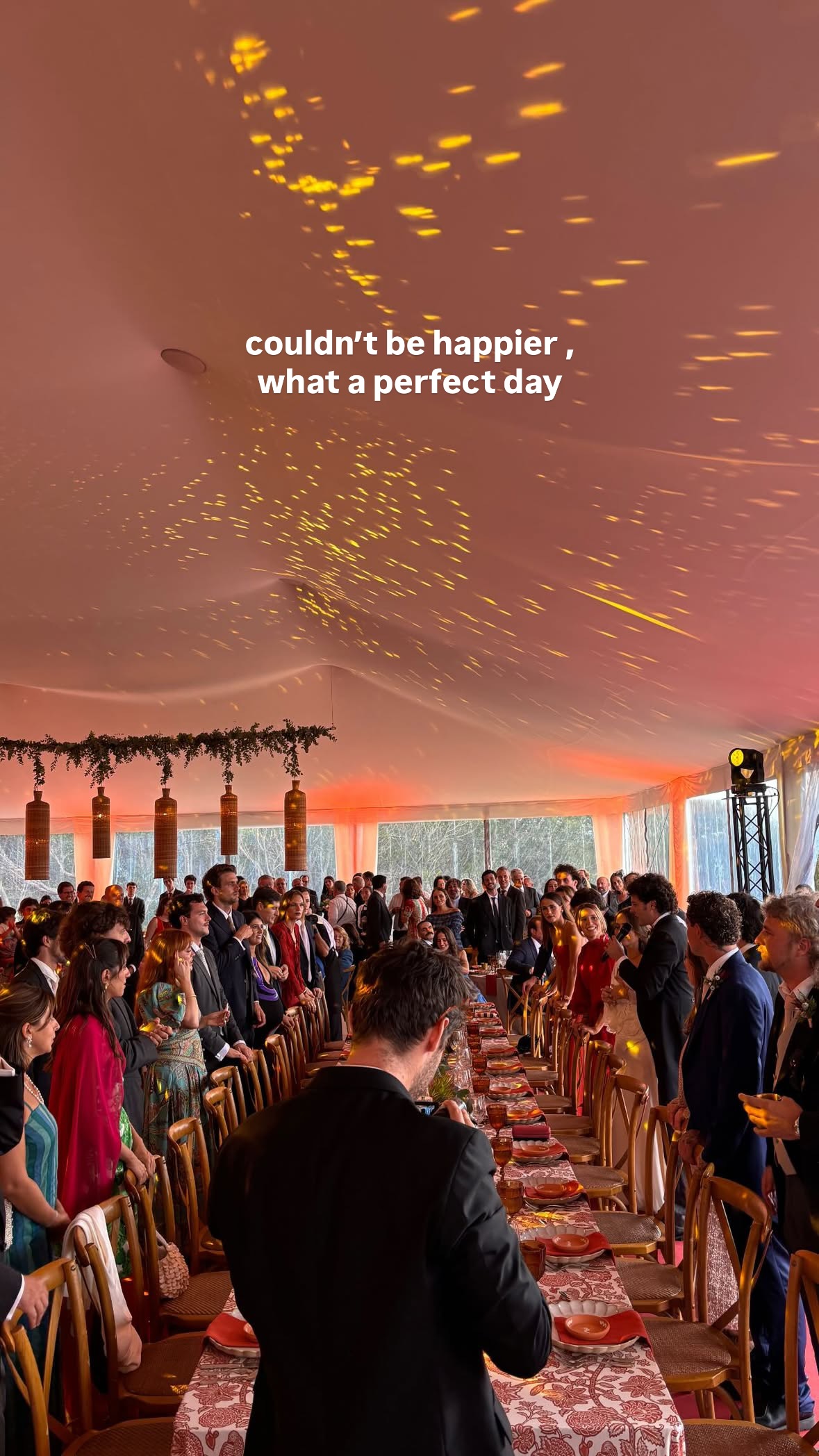 Neta de Cavaco Silva já é uma mulher casada. Veja as fotos da cerimónia (e as caras que ...