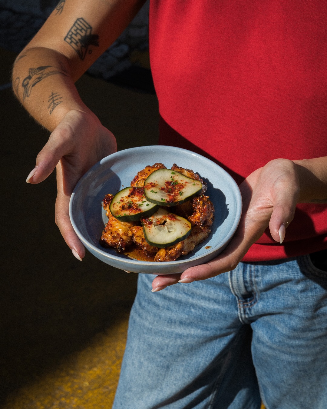 De Paris para Cascais. Pigalle abre portas com smash burgers, cocktails ...